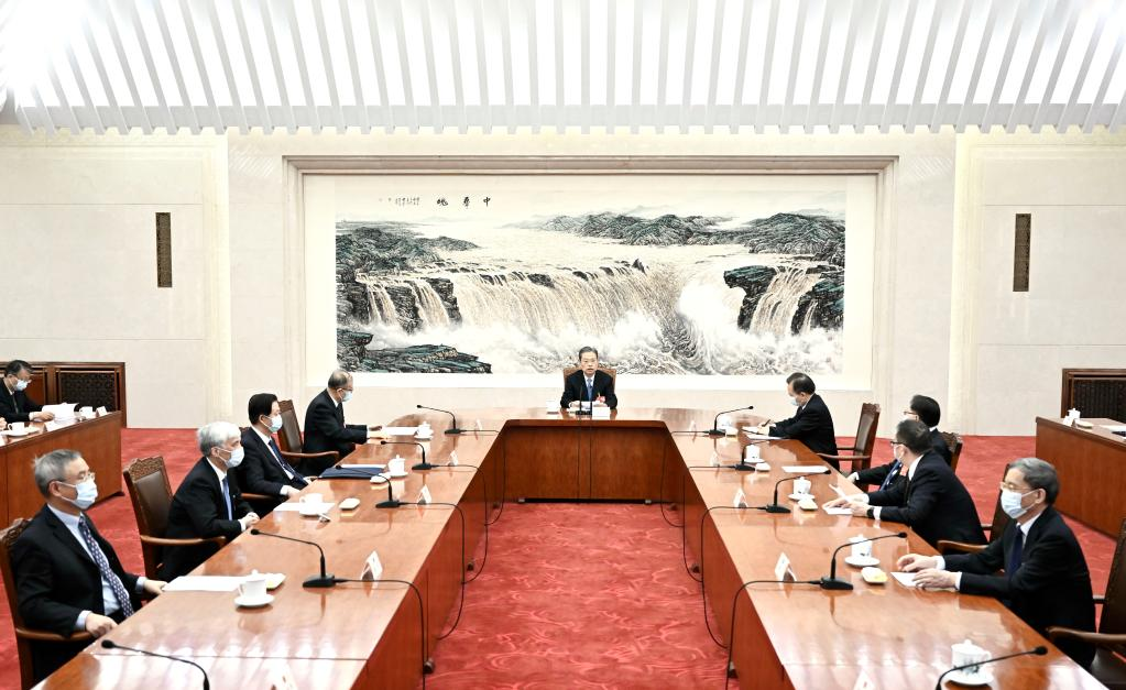 Gov't work report, other documents to be put to vote Monday_中安新闻_中安新闻客户 ...